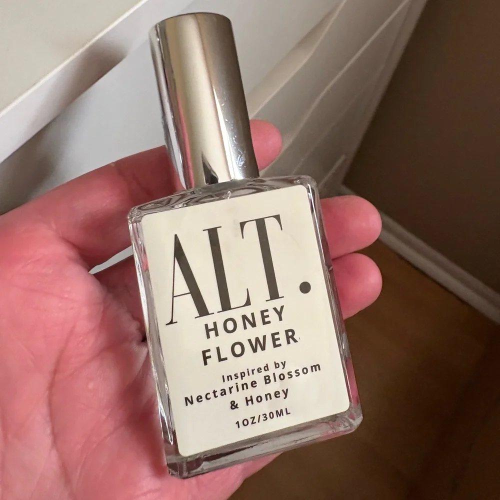 ALT. | Bath & Body | Alt Honey Flower Inspired Bynectarine Blossom ...